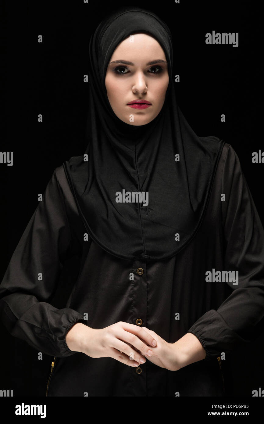 Portrait of young Muslim woman in traditional clothes Stock Photo - Alamy