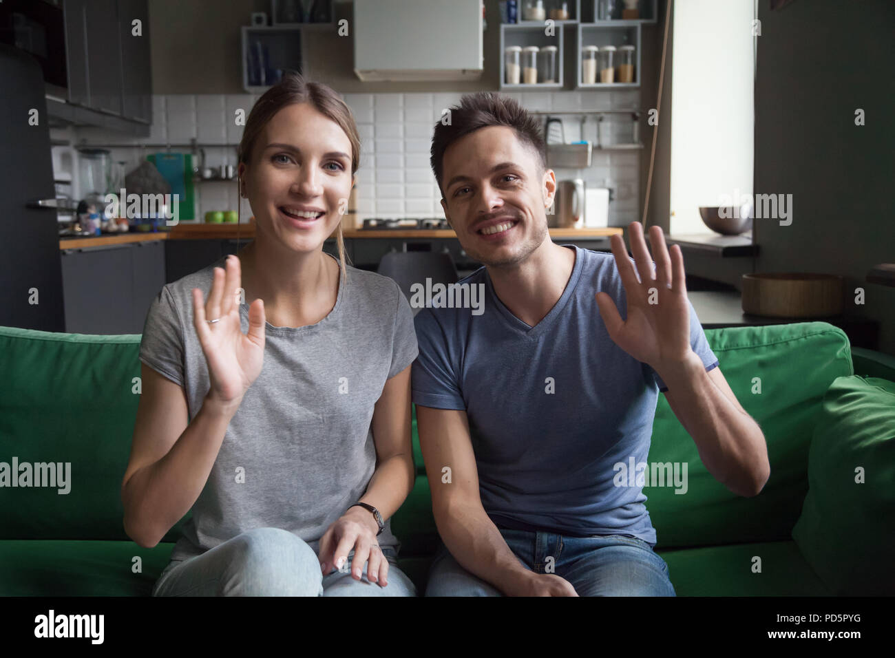 Videocall couple hi-res stock photography and images - Alamy