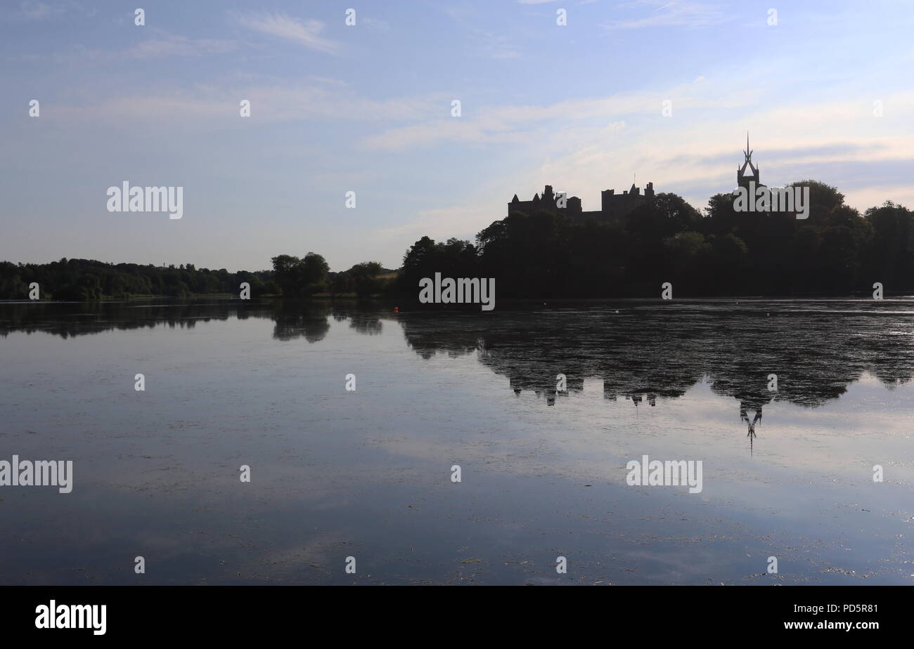 Ruin of Linlithgow Palace and Linlithgow Loch Scotland July 2018 Stock ...