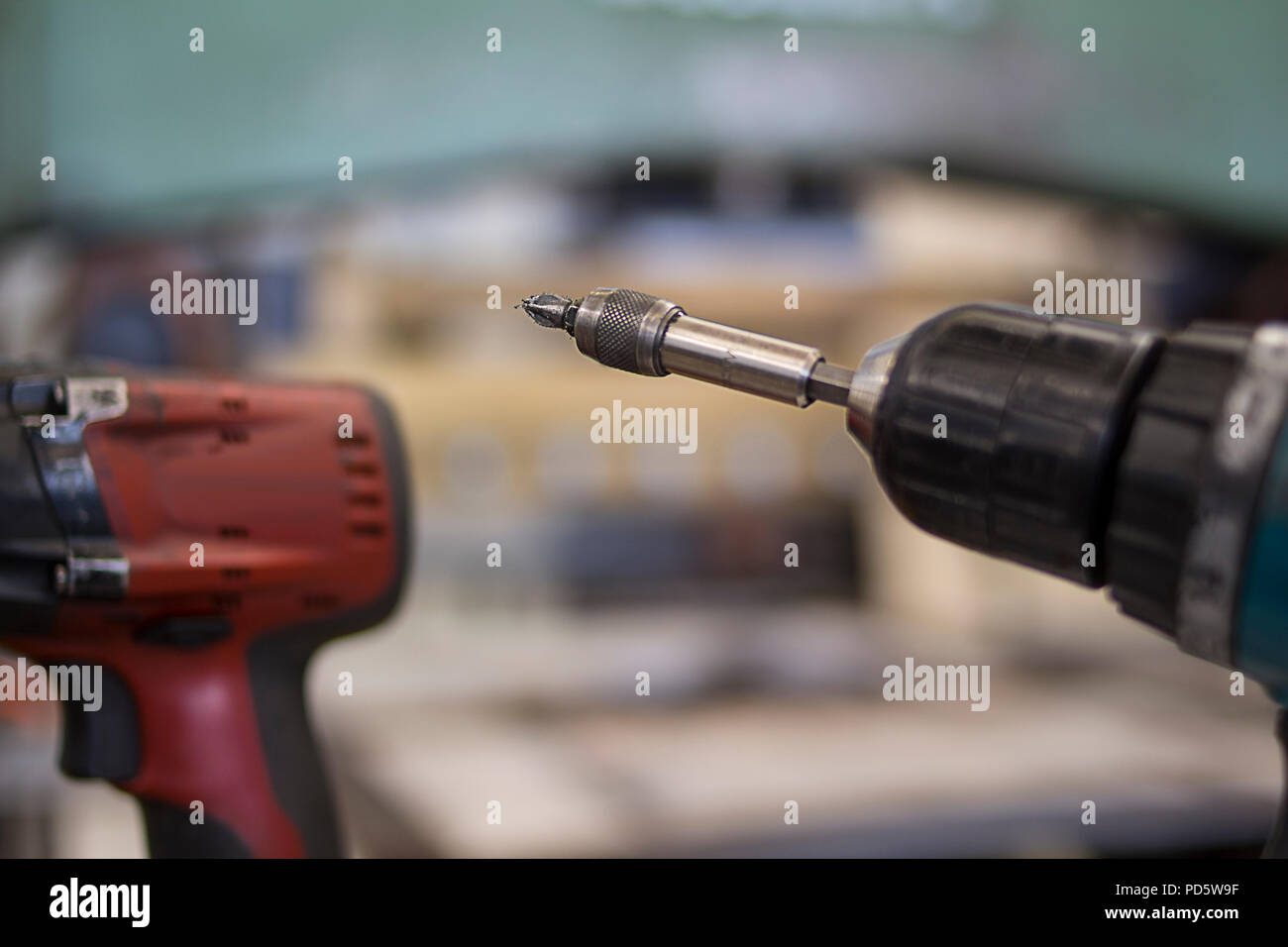 Electric screwdriver cutout hi-res stock photography and images - Alamy