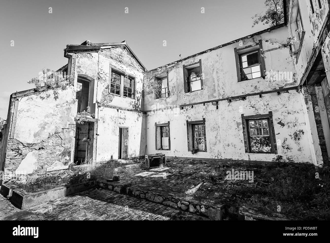 Fort by the shore Black and White Stock Photos & Images - Alamy