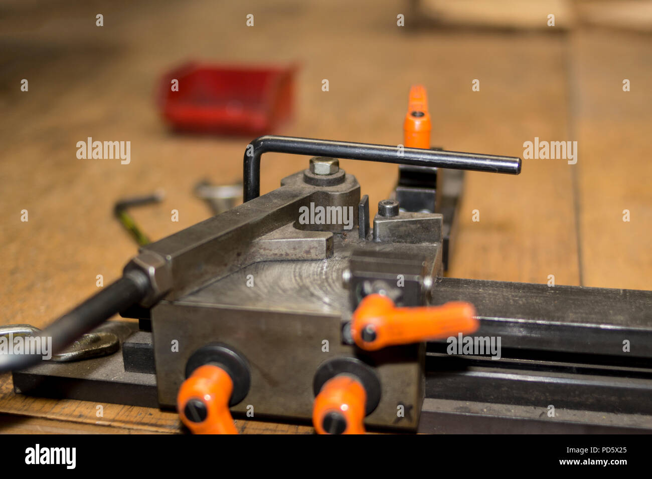 Manual mechanical steel iron metal wire bending device for industrial ...