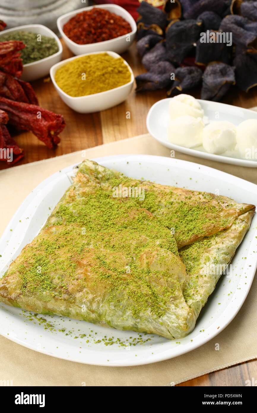 Turkish Dessert Katmer on Pistachio Powder Stock Photo - Alamy