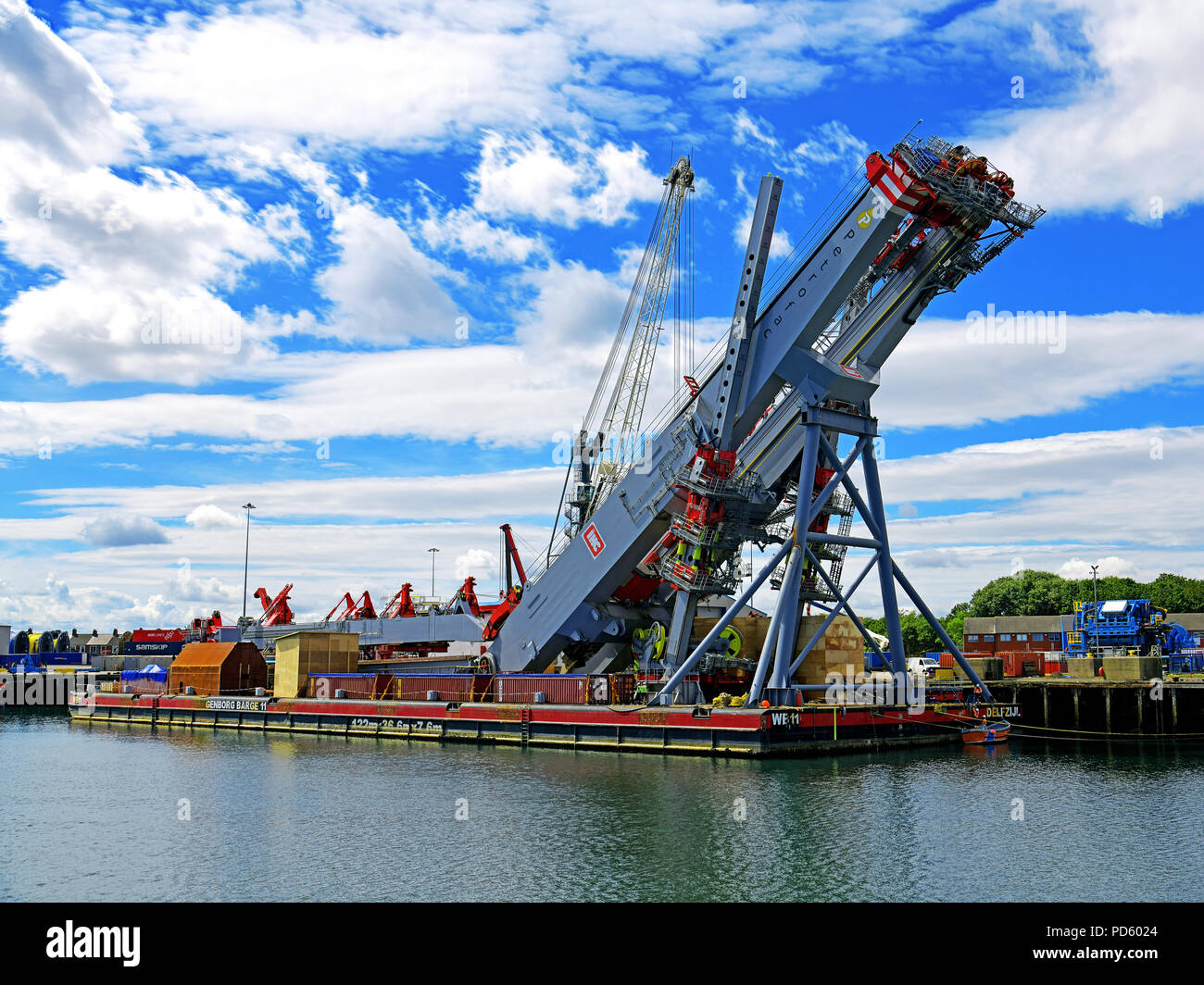 Blyth harbour pipe laying barge Genborg Barge II getting ready for sea ...