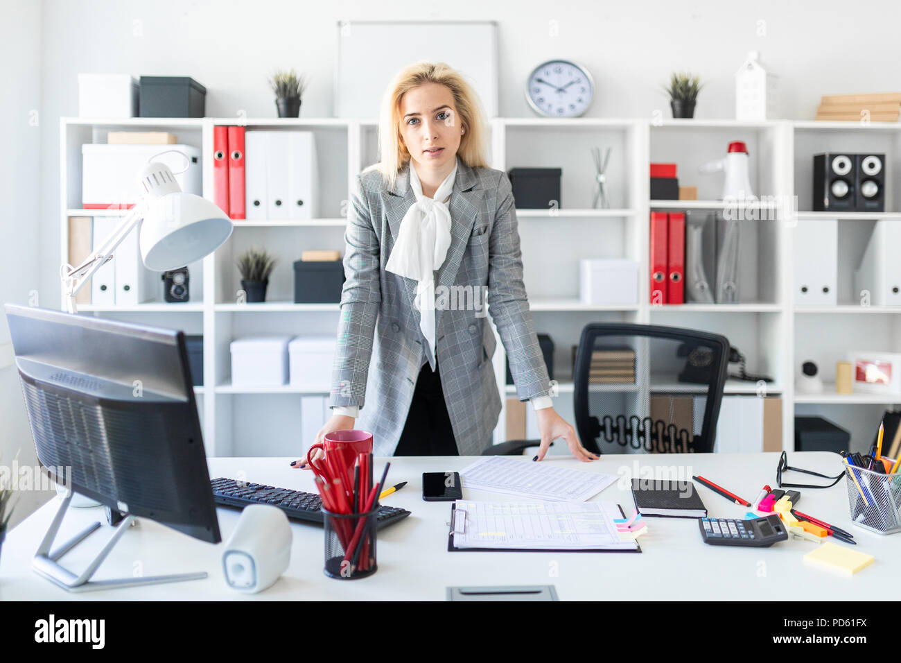 Lean back business hi-res stock photography and images - Alamy