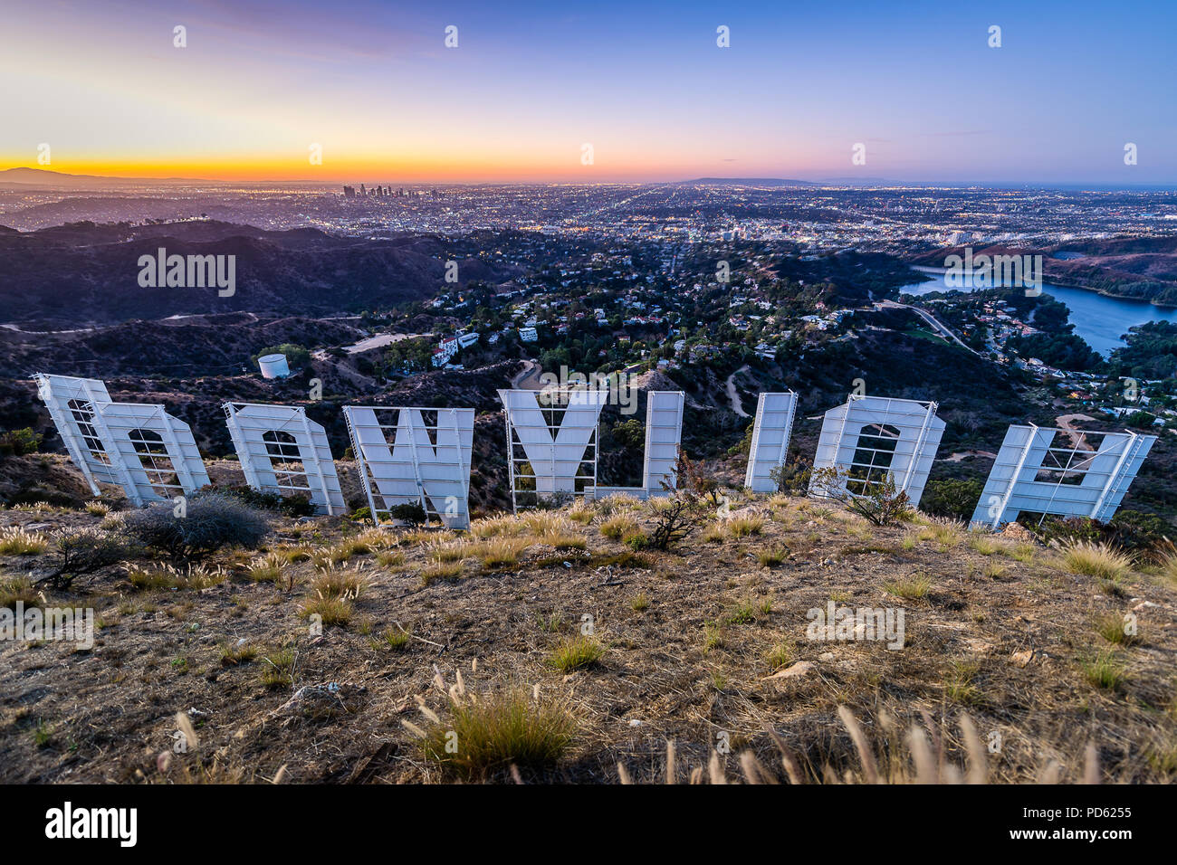 Wonder lake trail hi-res stock photography and images - Alamy