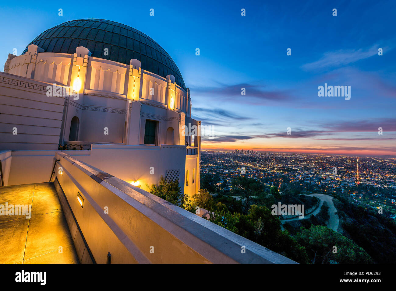 Griffith Observatory Sunrise Stock Photo - Alamy