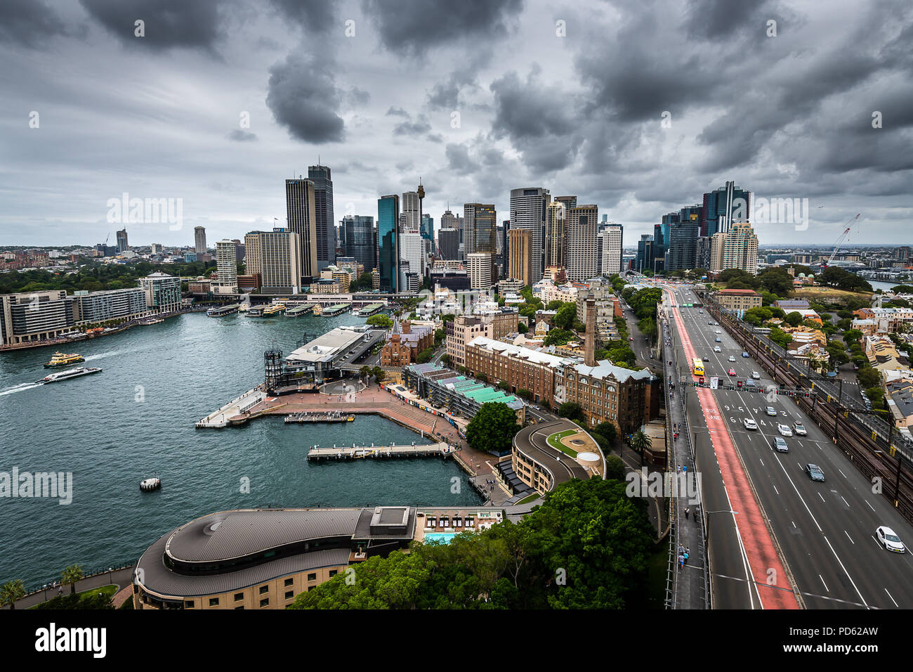 Quay transportation hi-res stock photography and images - Alamy