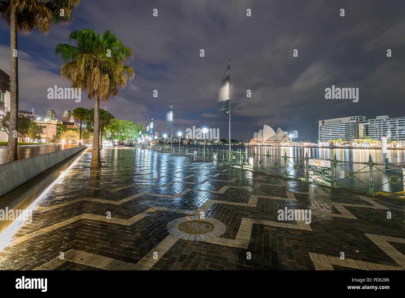 Overlook quay hi-res stock photography and images - Alamy