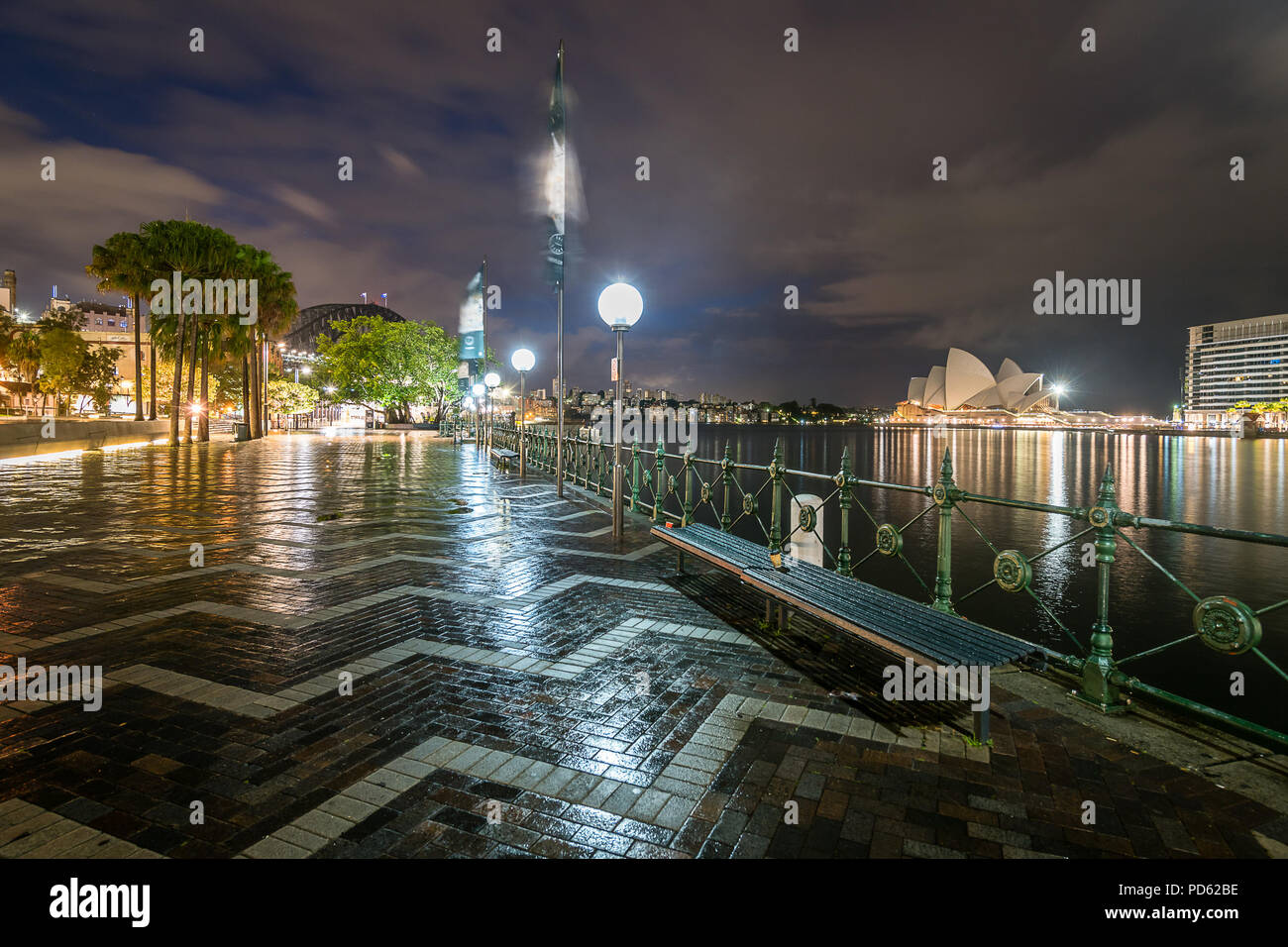 Quay transportation hi-res stock photography and images - Alamy