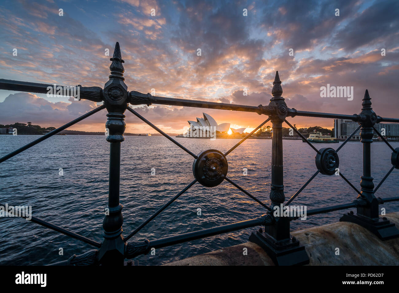 Dawn from Dawes Point Stock Photo - Alamy