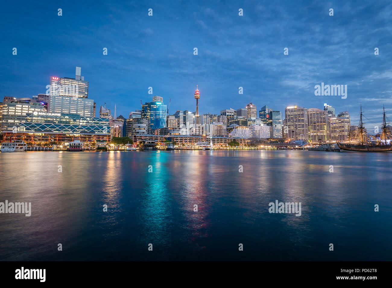 Darling Harbour at Night Stock Photo - Alamy