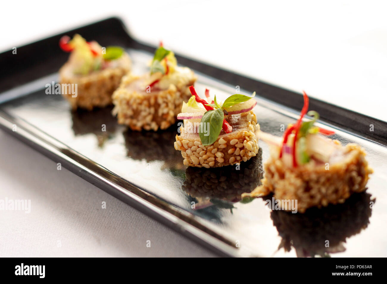 Seared tuna canapes hi-res stock photography and images - Alamy