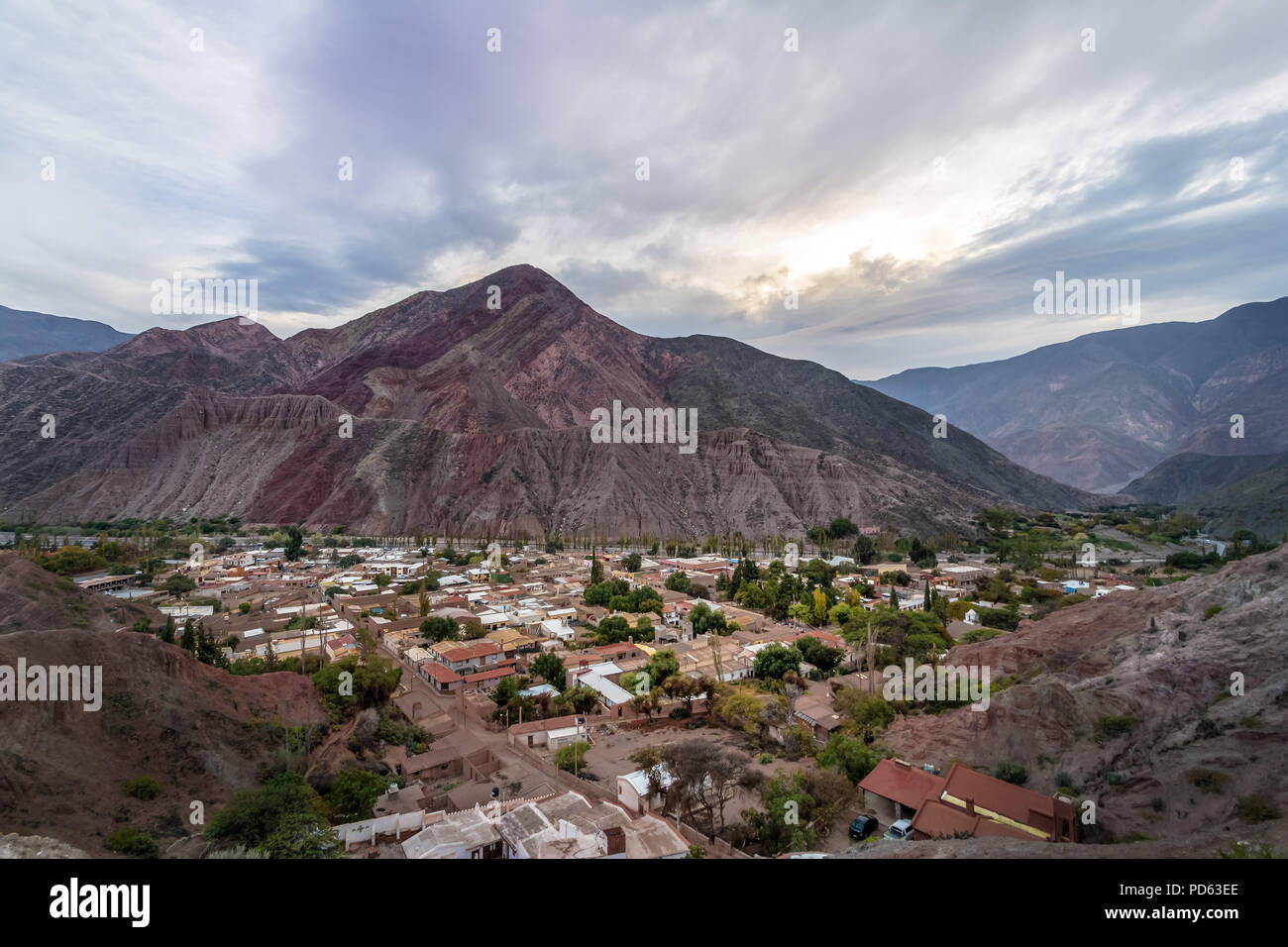 Aerial view of town desert hi-res stock photography and images - Alamy