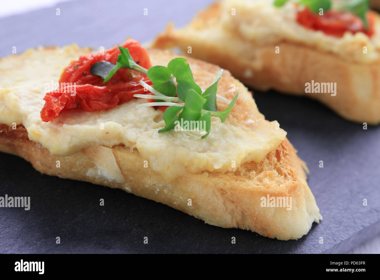 Plated canapes hi-res stock photography and images - Alamy