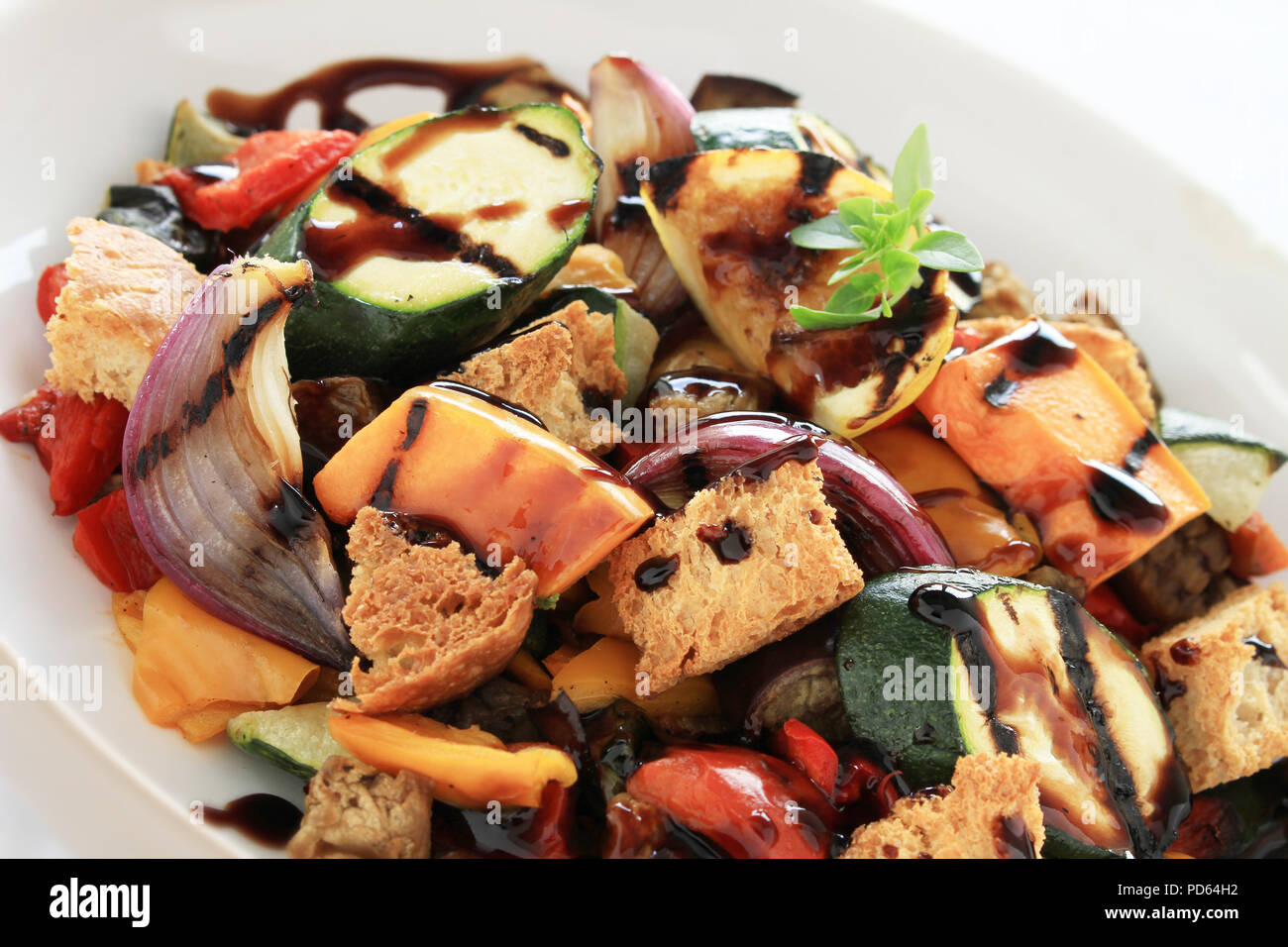 healthy char grilled vegetables plated meal Stock Photo - Alamy