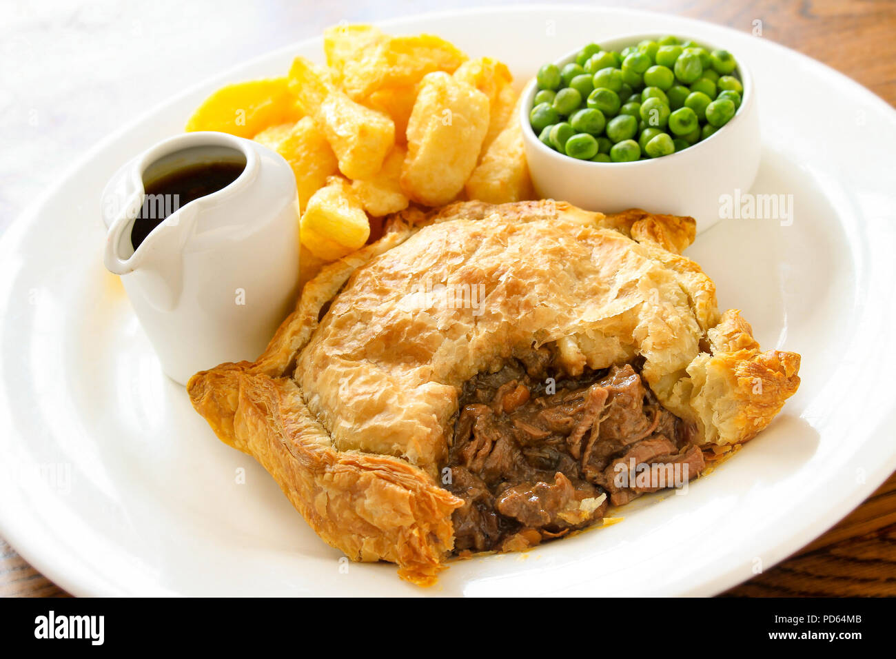 Steak beef pie chips fries hi-res stock photography and images - Alamy