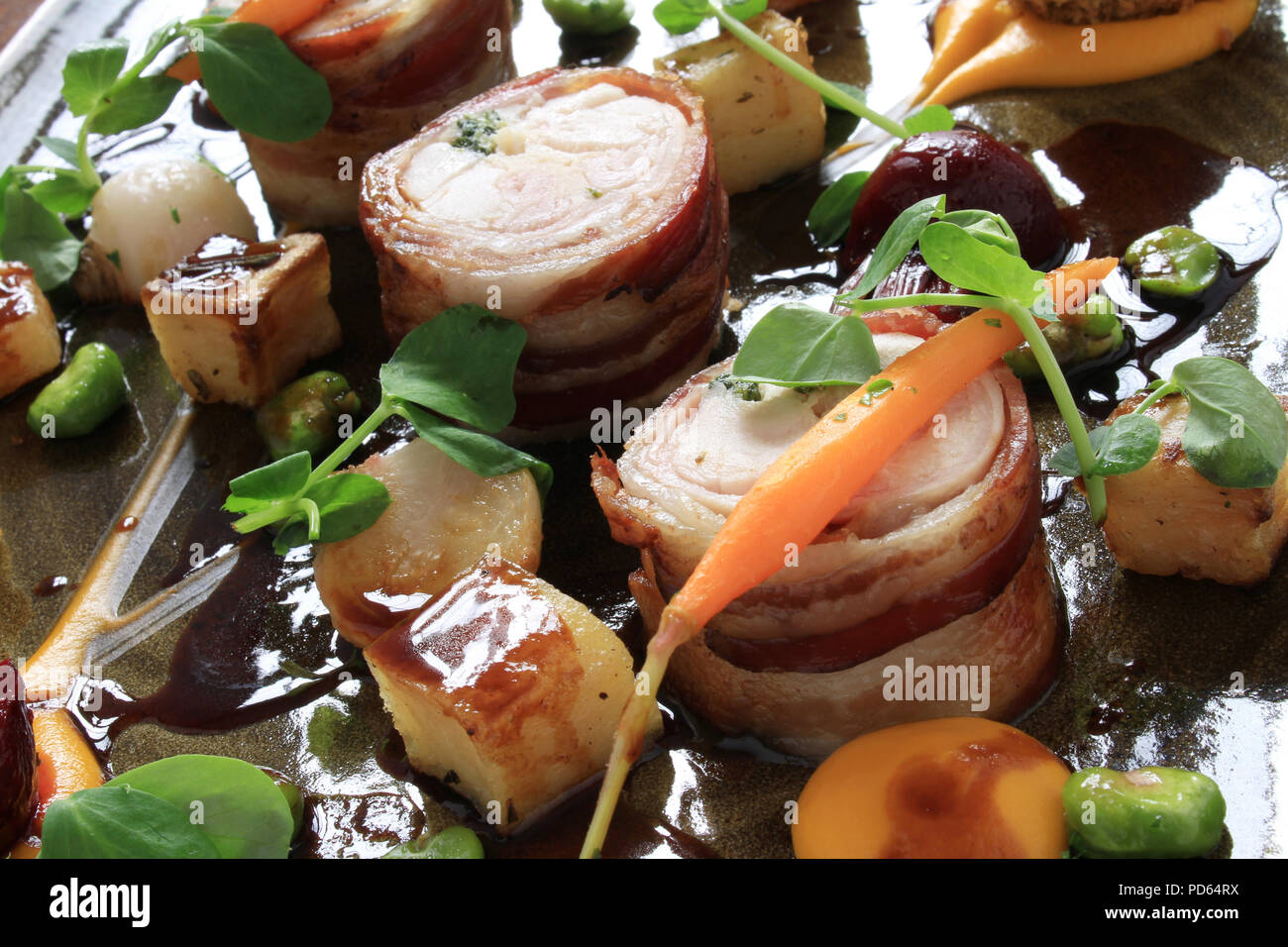 plated chicken main meal Stock Photo - Alamy