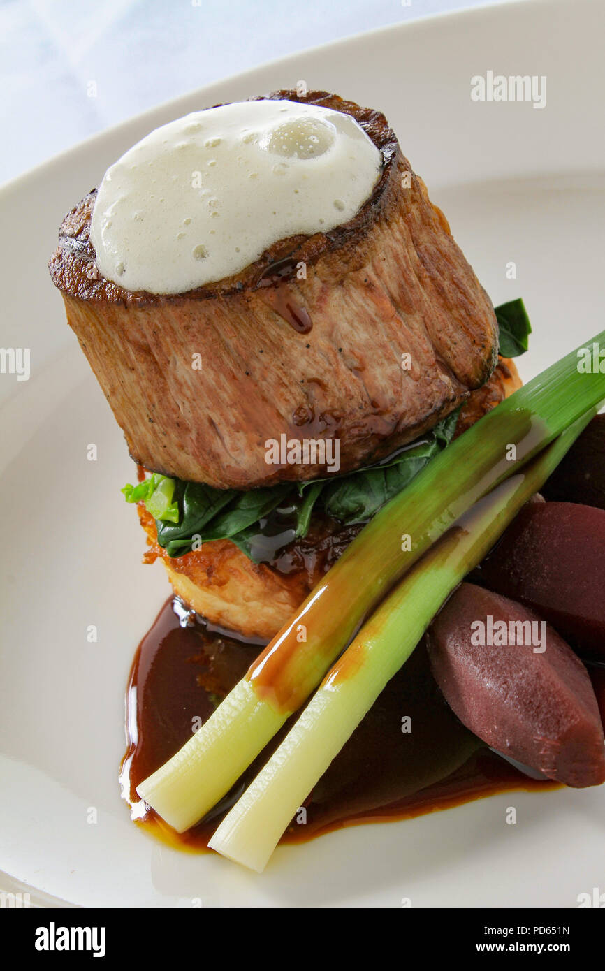 plated fillet steak meal Stock Photo - Alamy