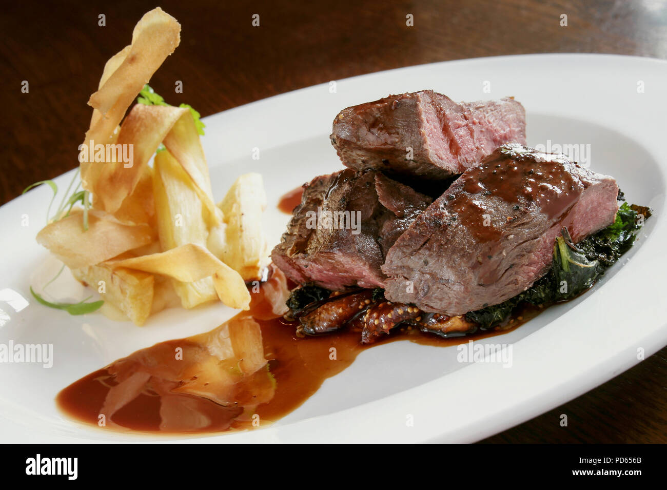 Venison main hi-res stock photography and images - Alamy