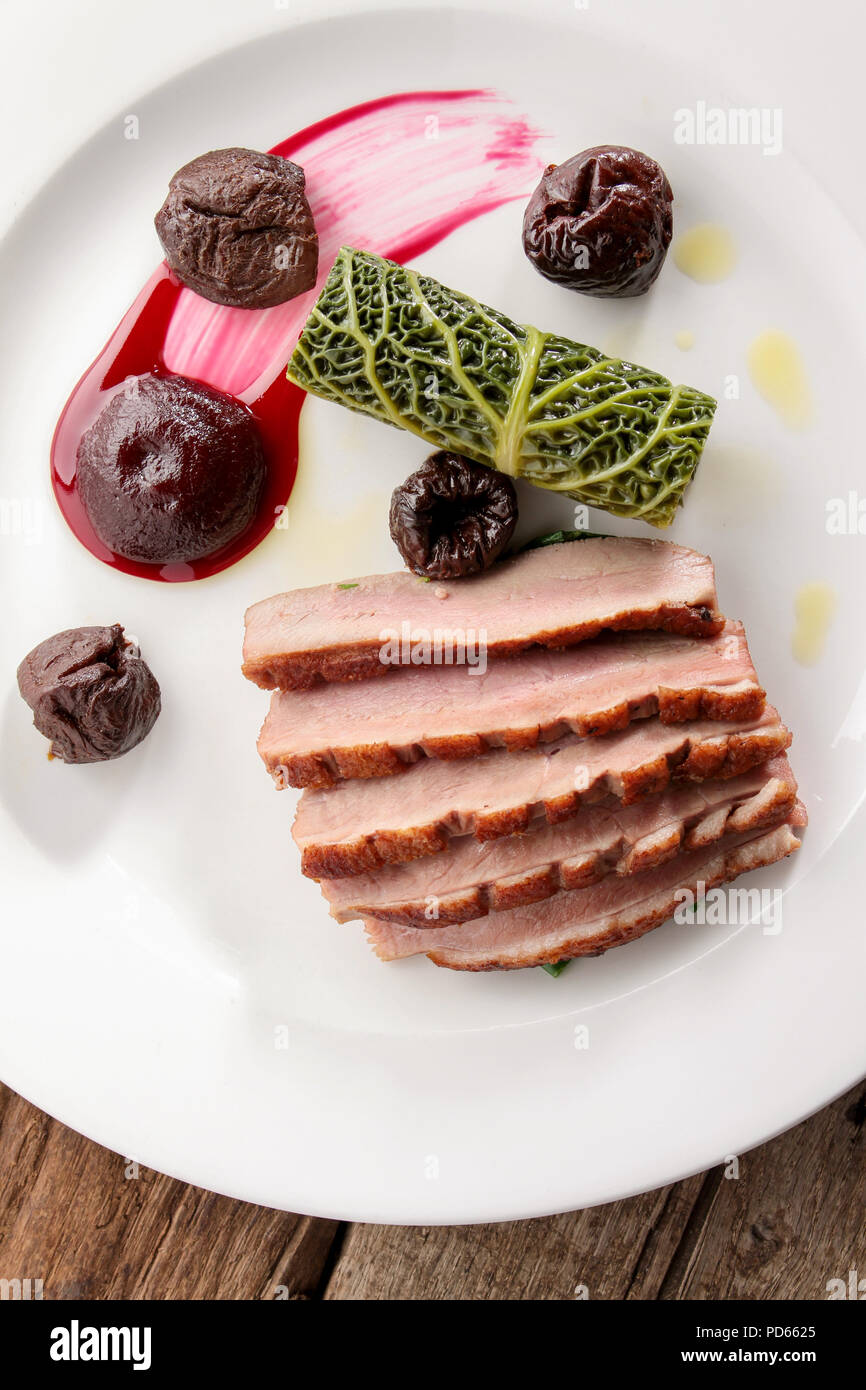 Plated duck dinner hi-res stock photography and images - Alamy