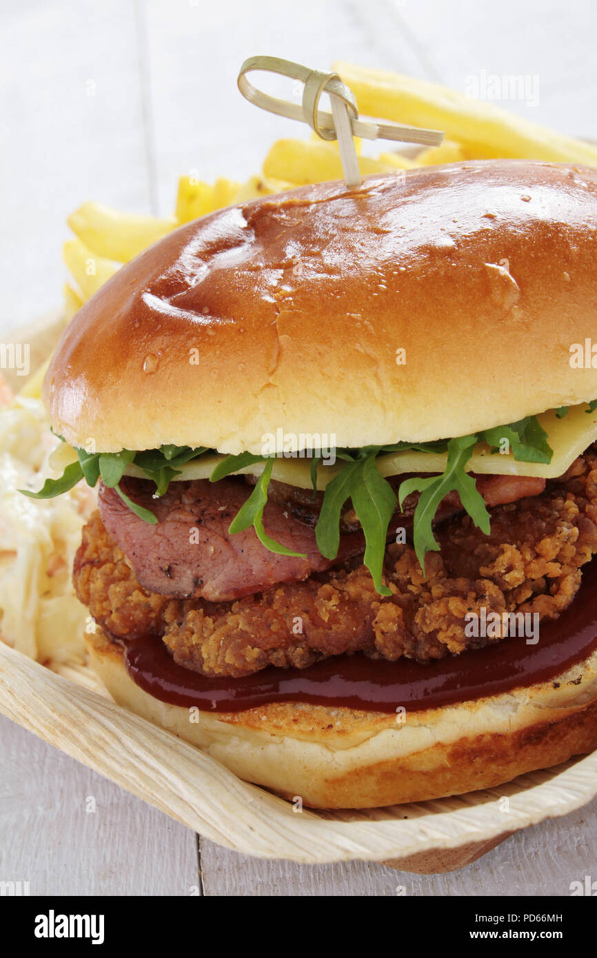 Battered beef burger hi-res stock photography and images - Alamy