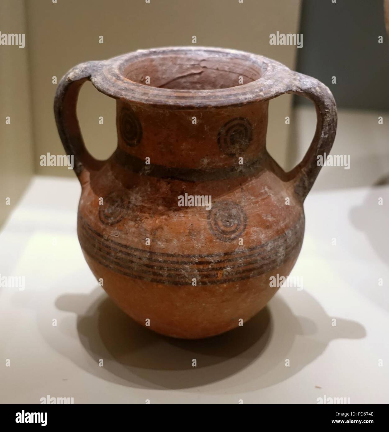 Cypro terracotta hi-res stock photography and images - Alamy