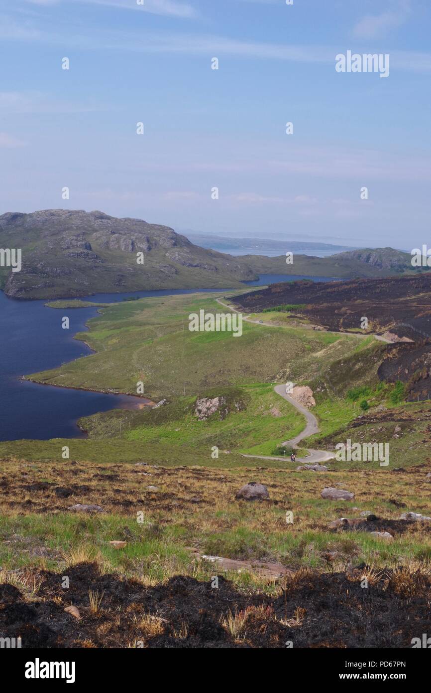 Loch Diabaigas Airde on a Sunny Summers Day. Upper Diabaig, Torridon ...
