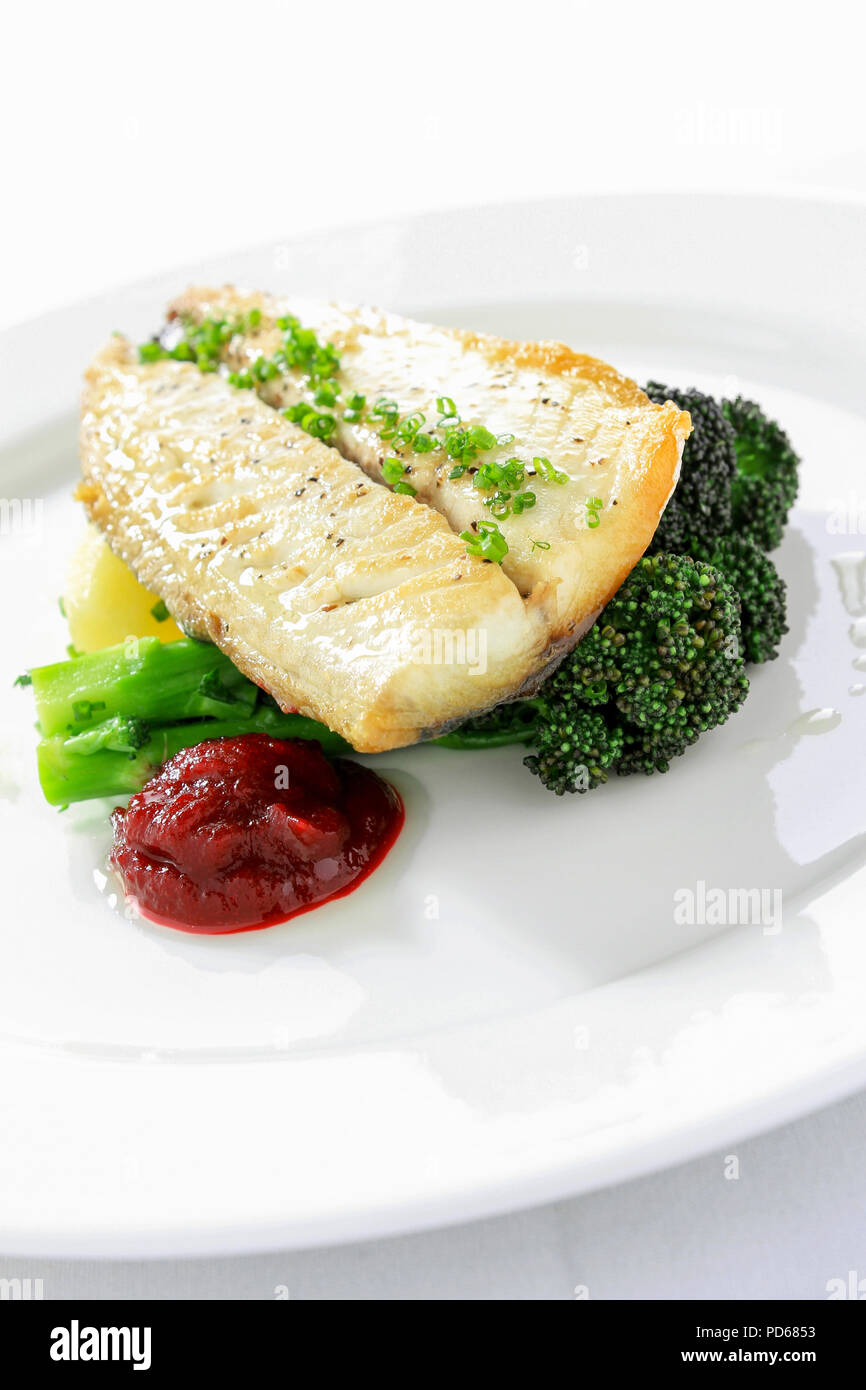 Plated sea bass meal hi-res stock photography and images - Alamy