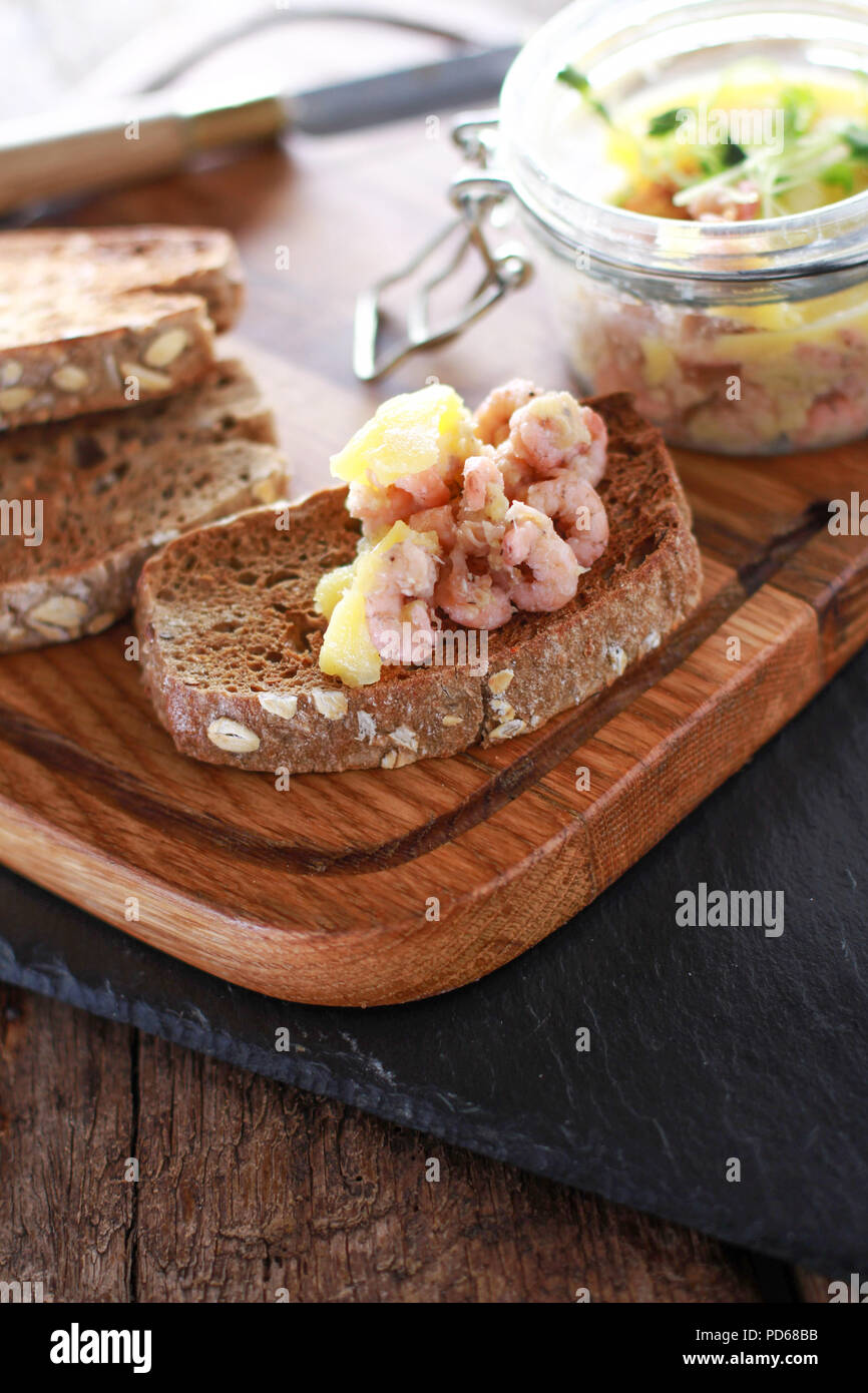 Traditional english starter hi-res stock photography and images - Alamy