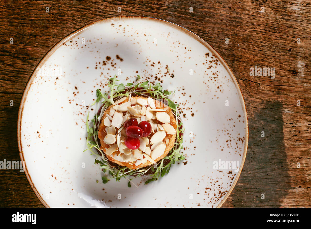 baked brie cheese appetizer starter Stock Photo - Alamy