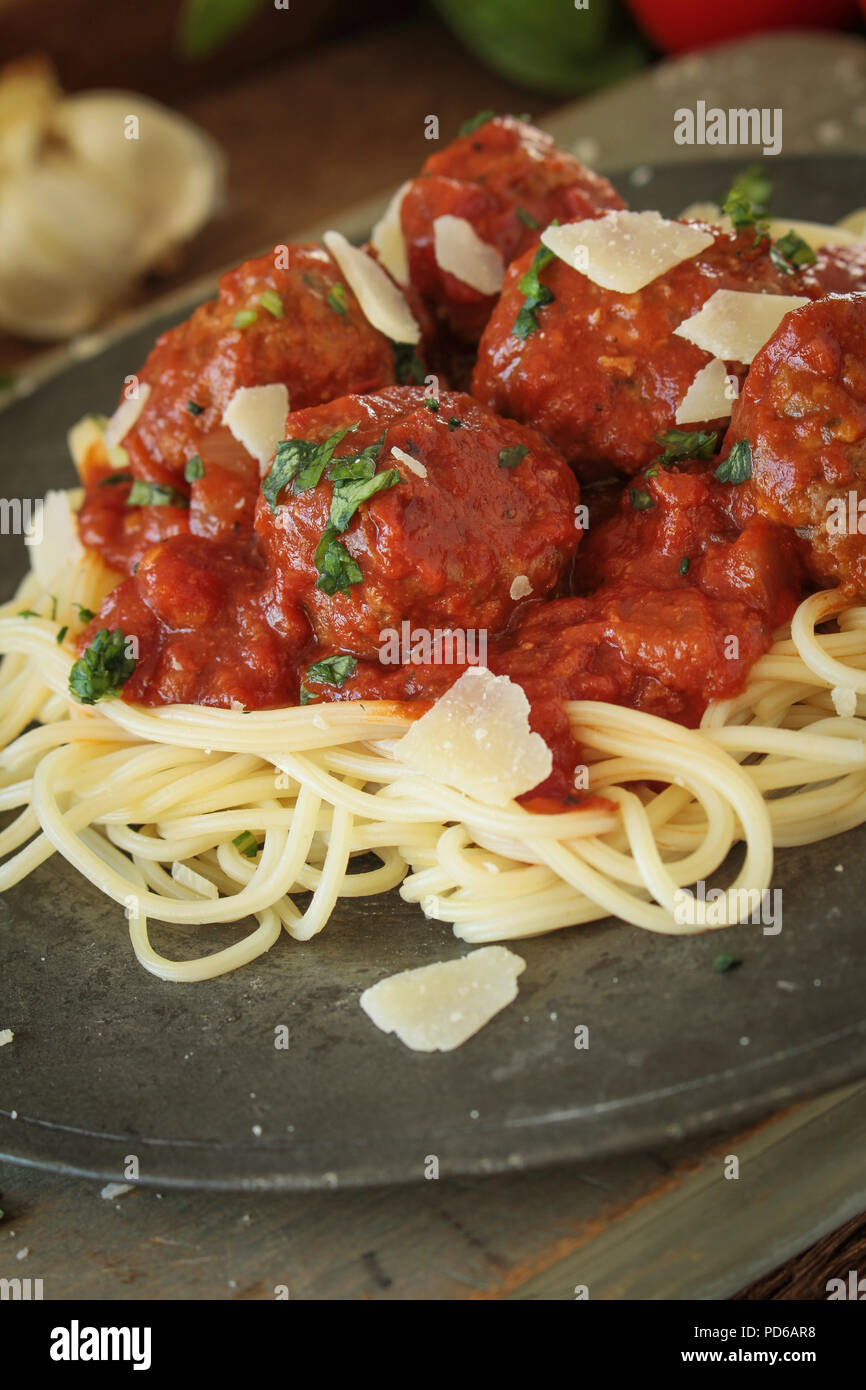Plated meatballs meal hi-res stock photography and images - Alamy