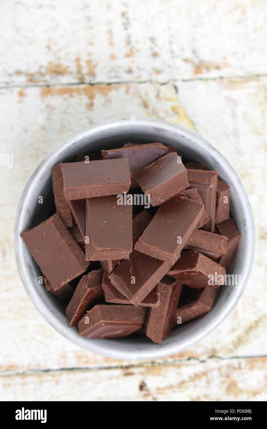 Loose chocolate hi-res stock photography and images - Alamy