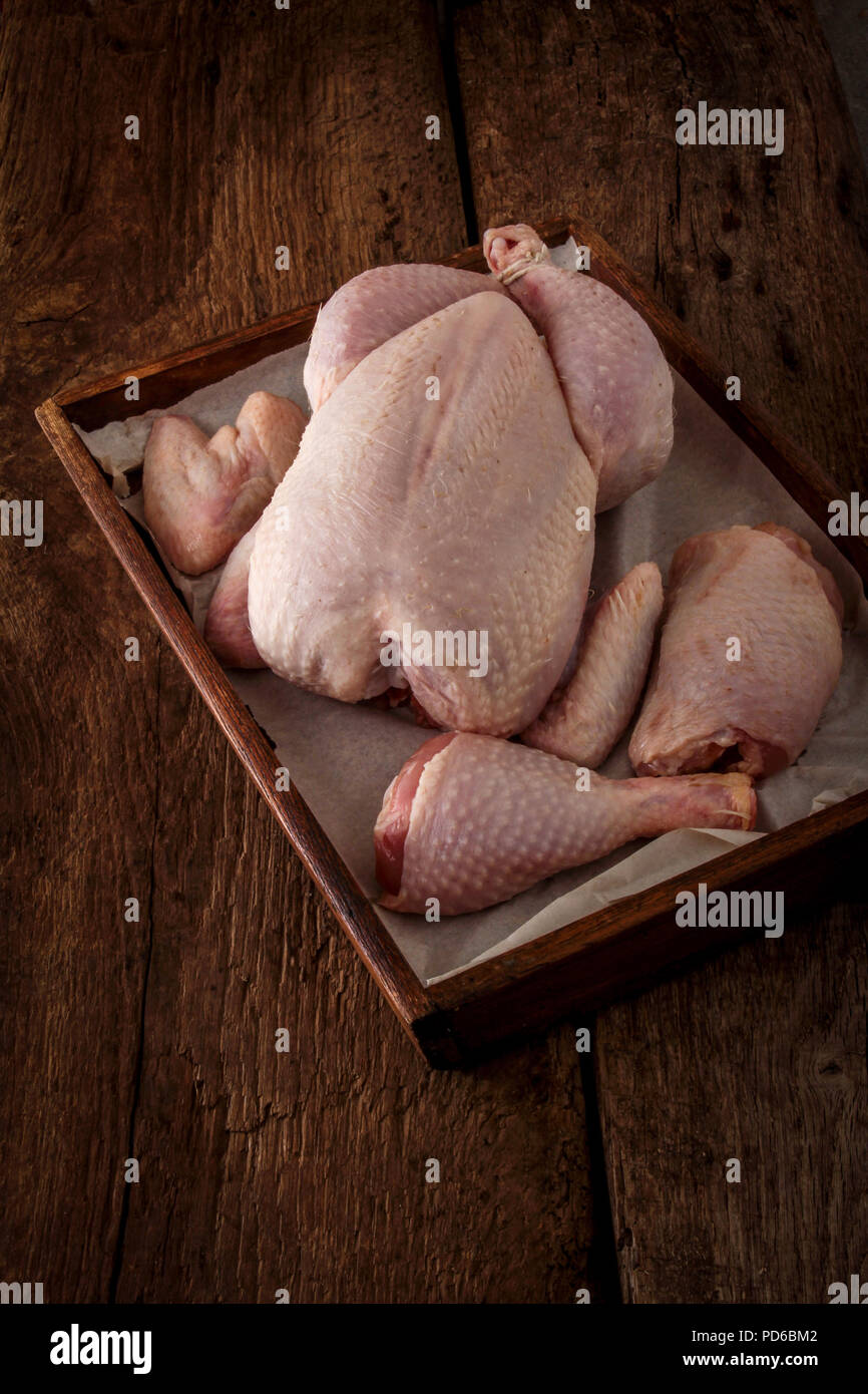 Whole dressed chicken hi-res stock photography and images - Alamy