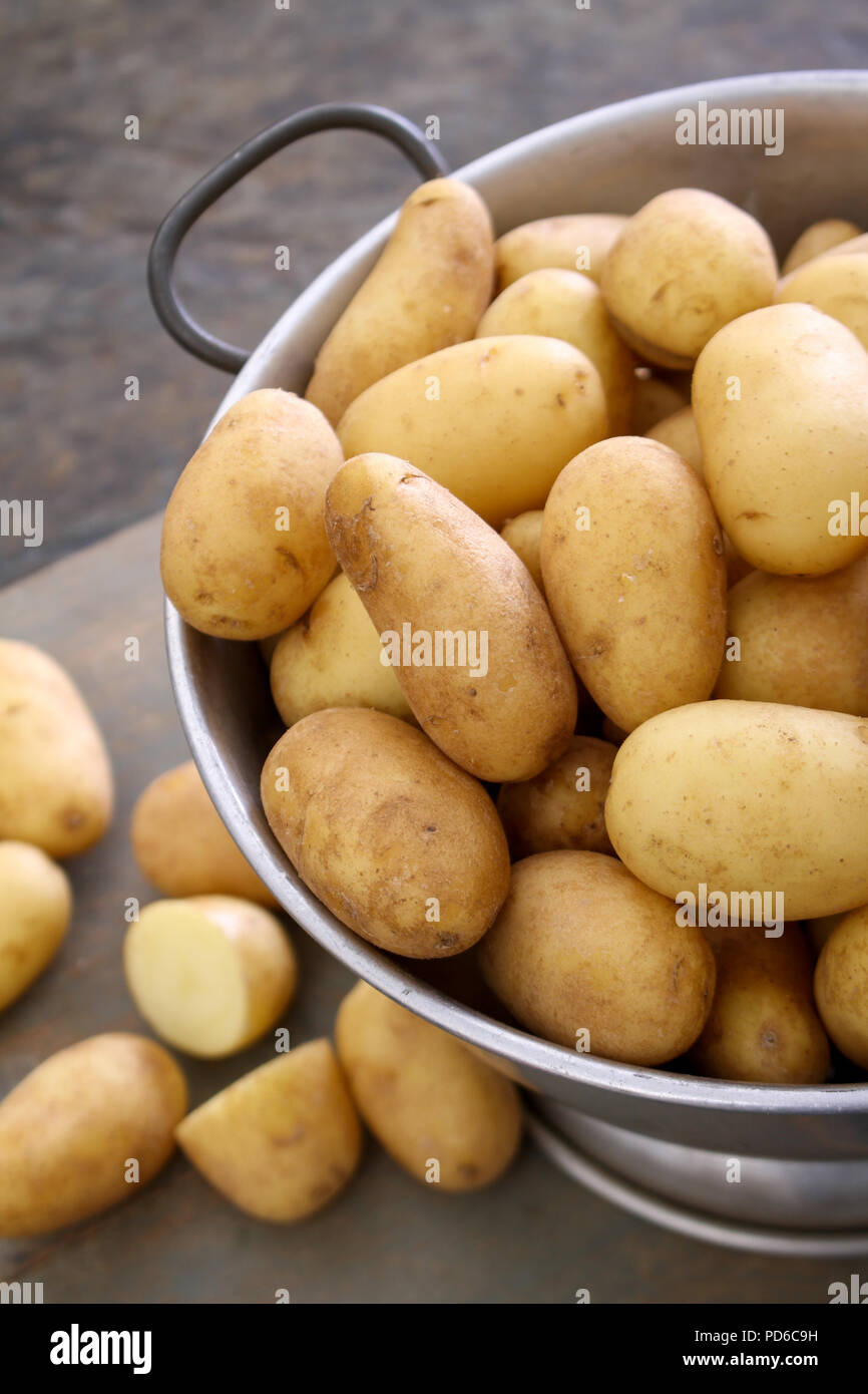preparing fresh potatoes Stock Photo - Alamy
