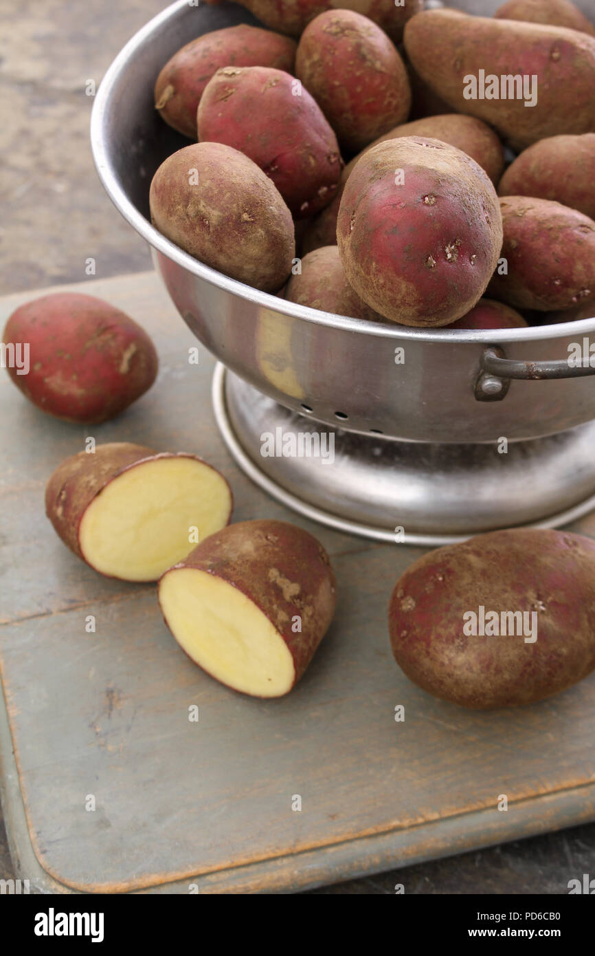 preparing fresh potatoes Stock Photo - Alamy