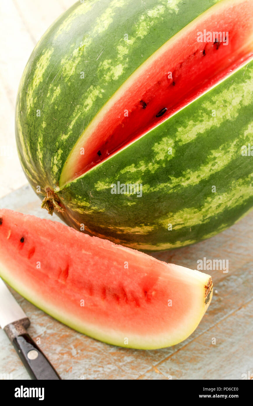 preparing fresh melon Stock Photo - Alamy