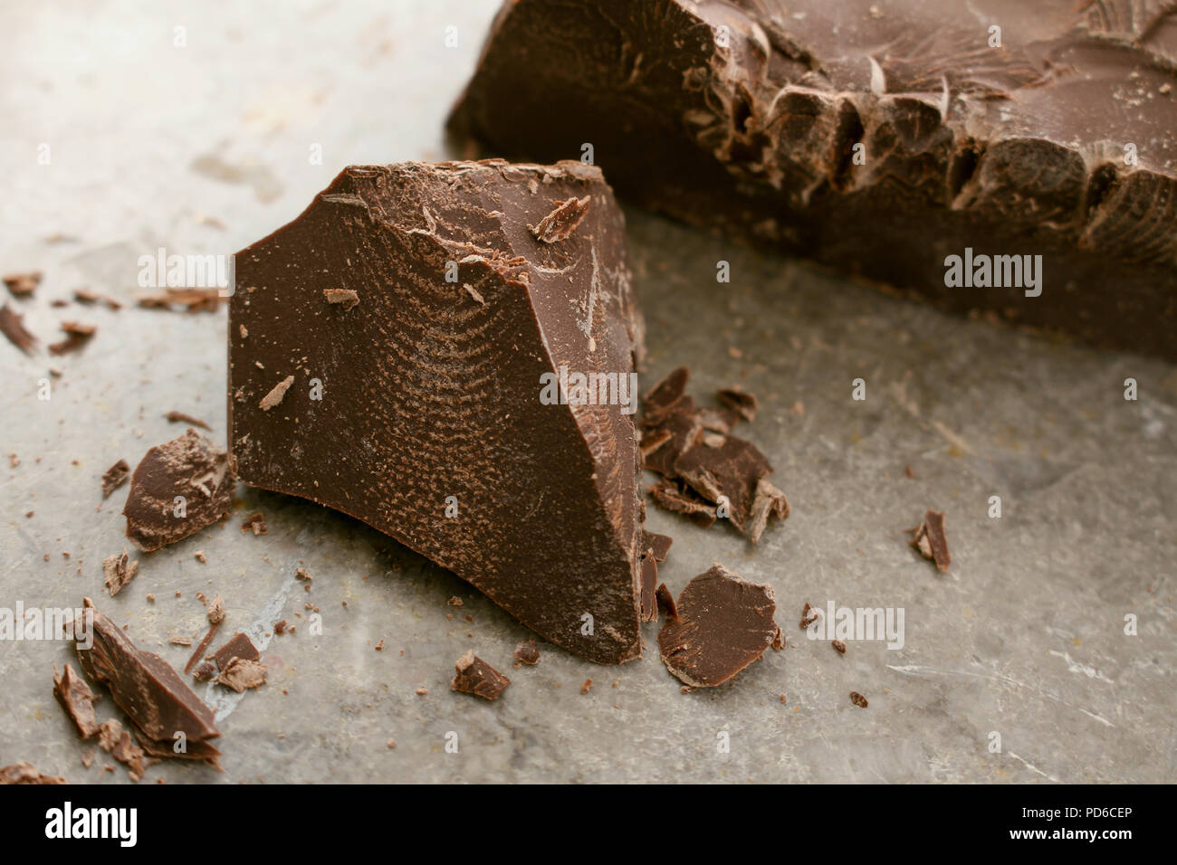 loose chocolate pieces Stock Photo - Alamy