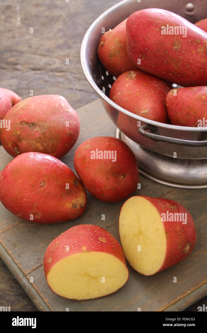 preparing fresh potatoes Stock Photo - Alamy