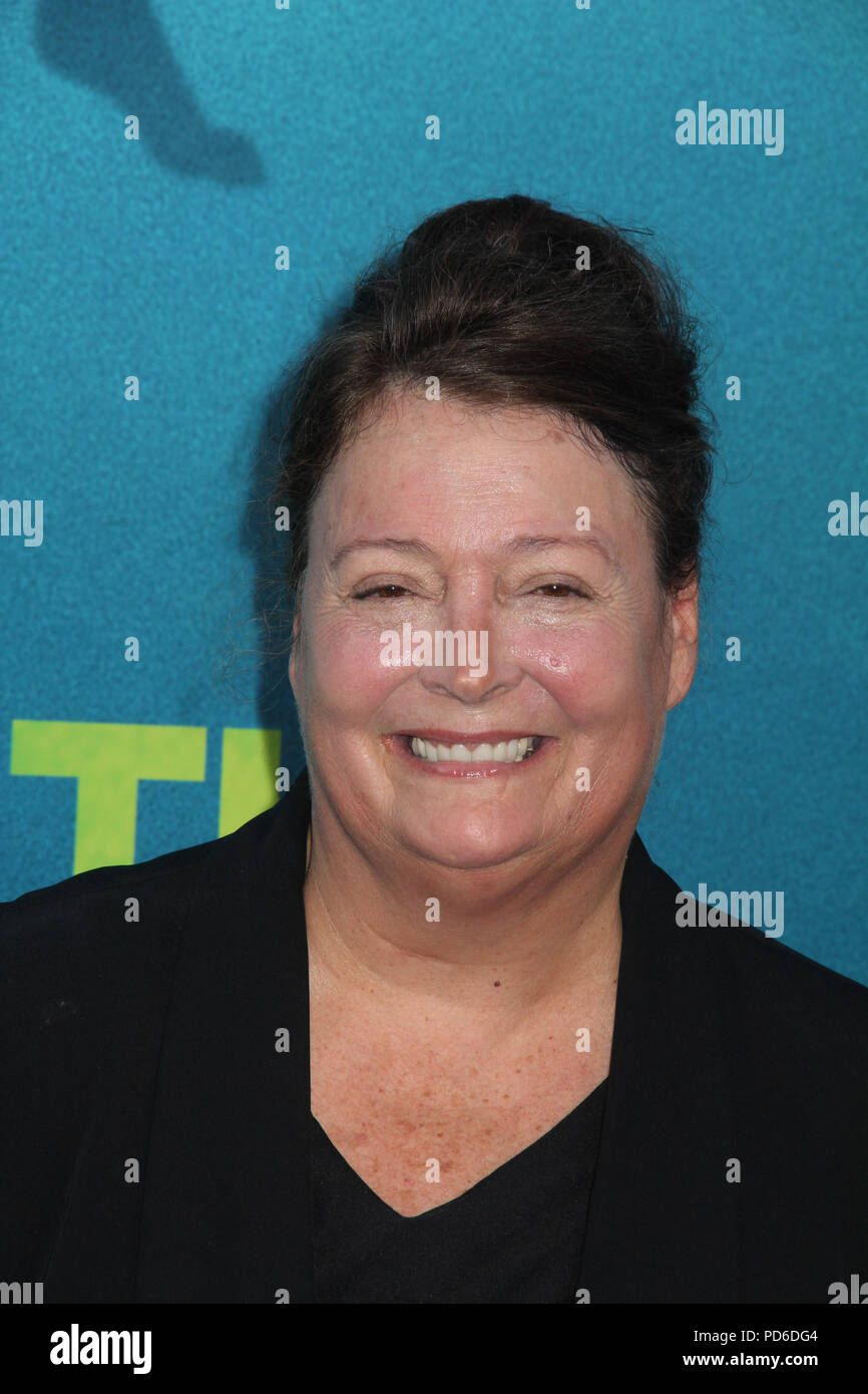 Belle avery hi-res stock photography and images - Alamy