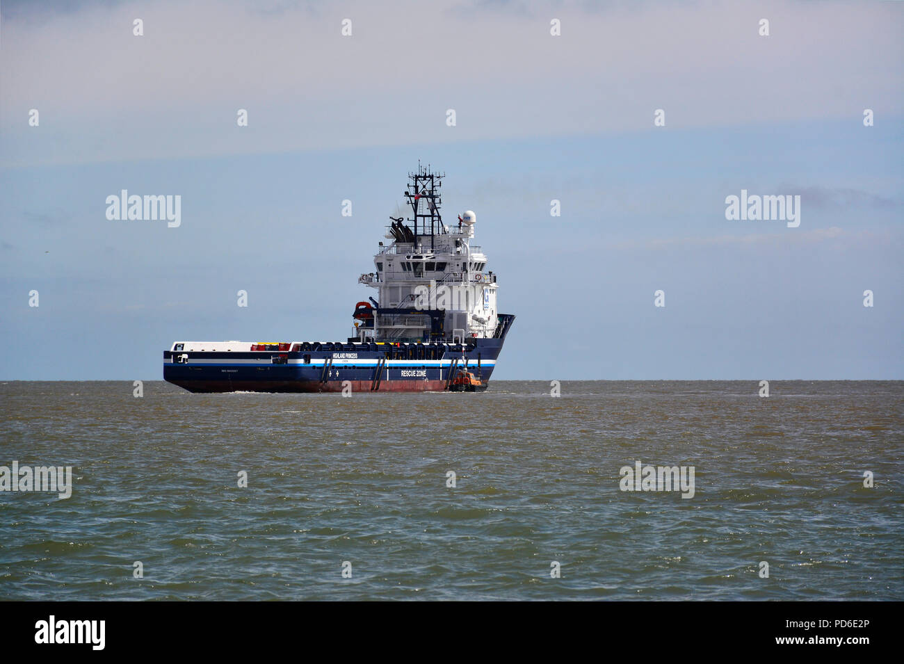 Highland Princess offshore supply vessel under way at Great Yarmouth ...