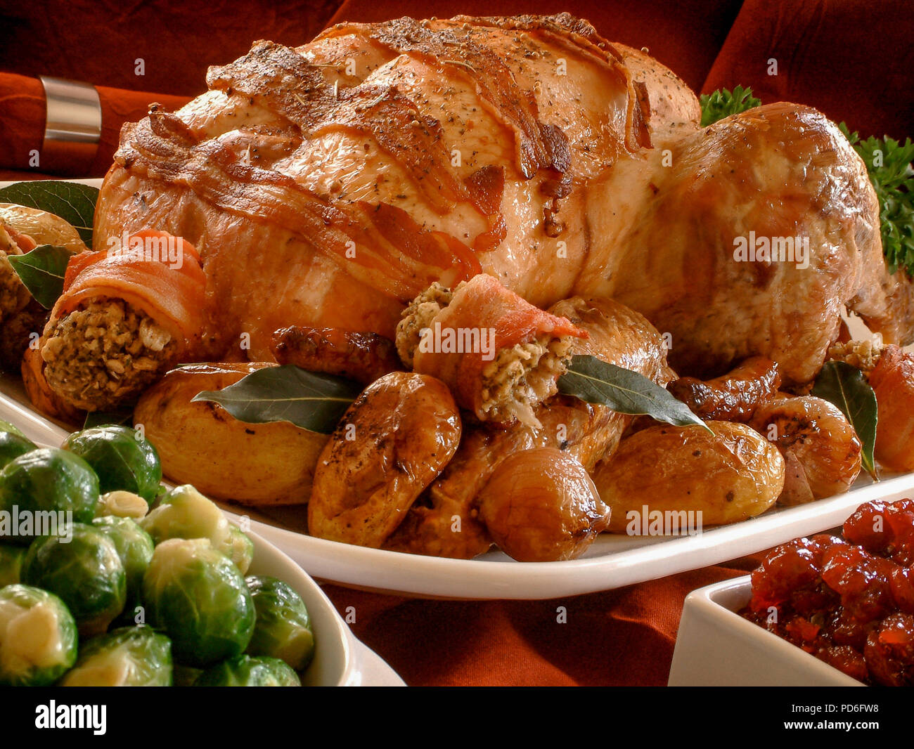 Turkey sunday roast dinner hi-res stock photography and images - Alamy