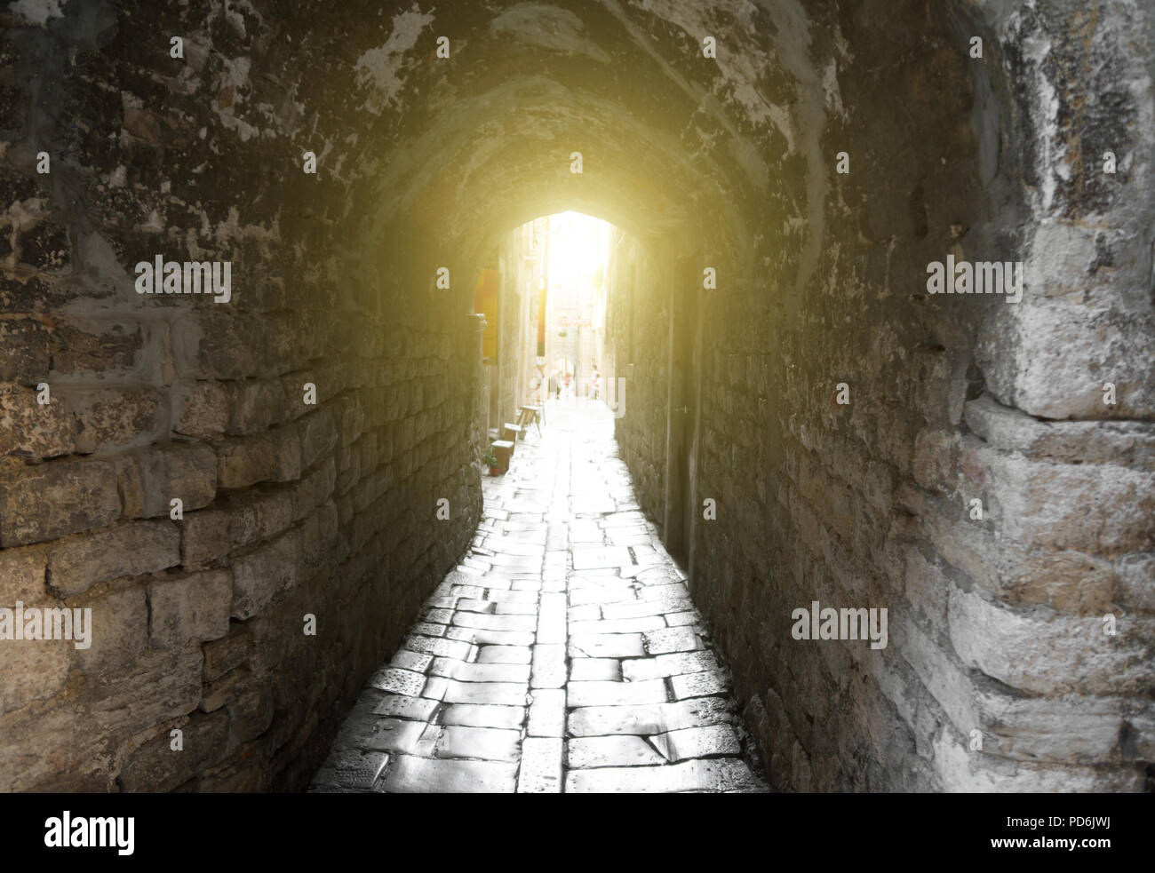 Beautiful narrow old street in Split, Croatia Stock Photo - Alamy