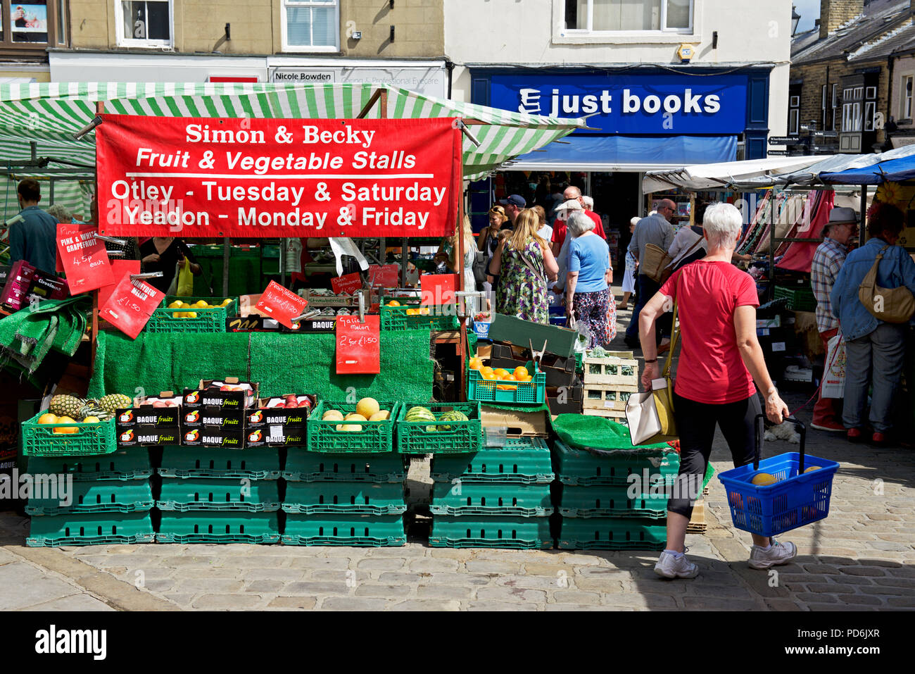Otley market town hi-res stock photography and images - Alamy