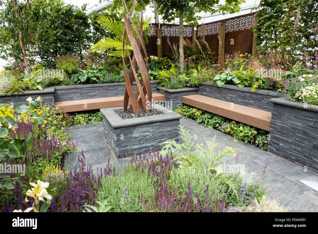 he Square Garden, based on a Diarmund Gavin design, made by Jacob ...