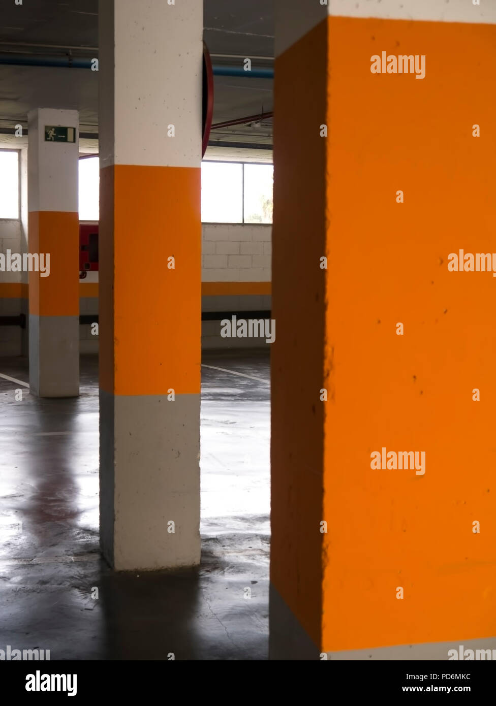 Spanish car park orange signs Stock Photo - Alamy