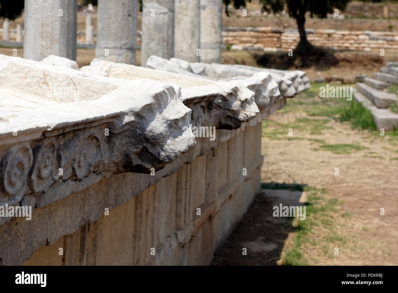 Metopes hi-res stock photography and images - Alamy