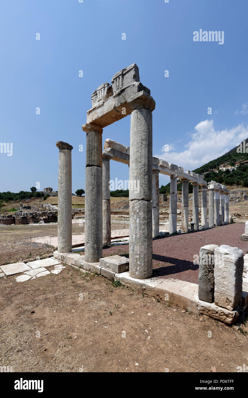 Doric style portico hi-res stock photography and images - Alamy