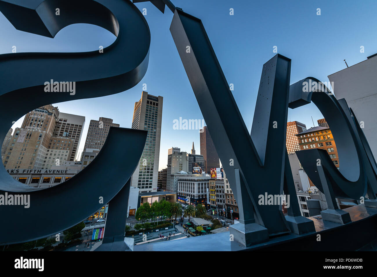 Macys san francisco hi-res stock photography and images - Alamy