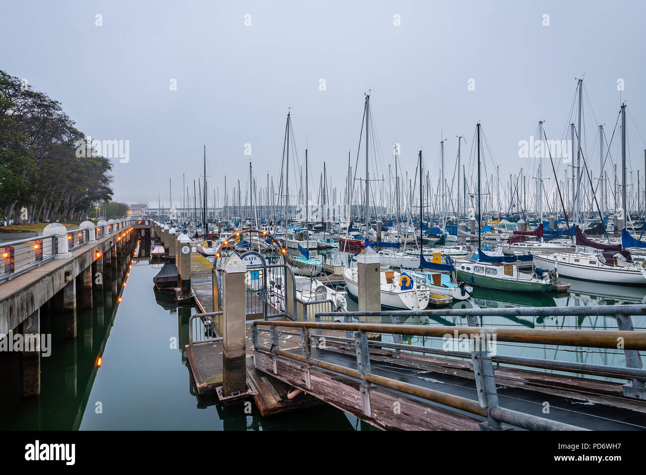 Beach promenade scenery hi-res stock photography and images - Alamy